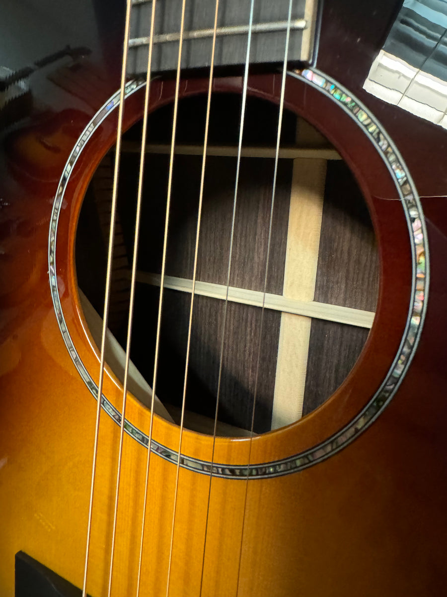 Huss and Dalton CM-Custom SN. 6380 – Jakes Main Street Music