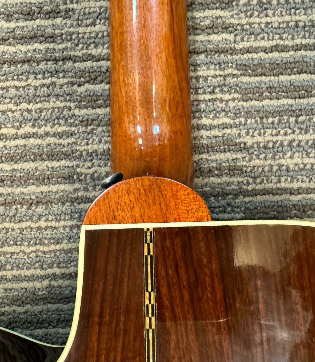 Gibson Songwriter Deluxe CE Acoustic Guitar 2004 – Jakes Main Street Music